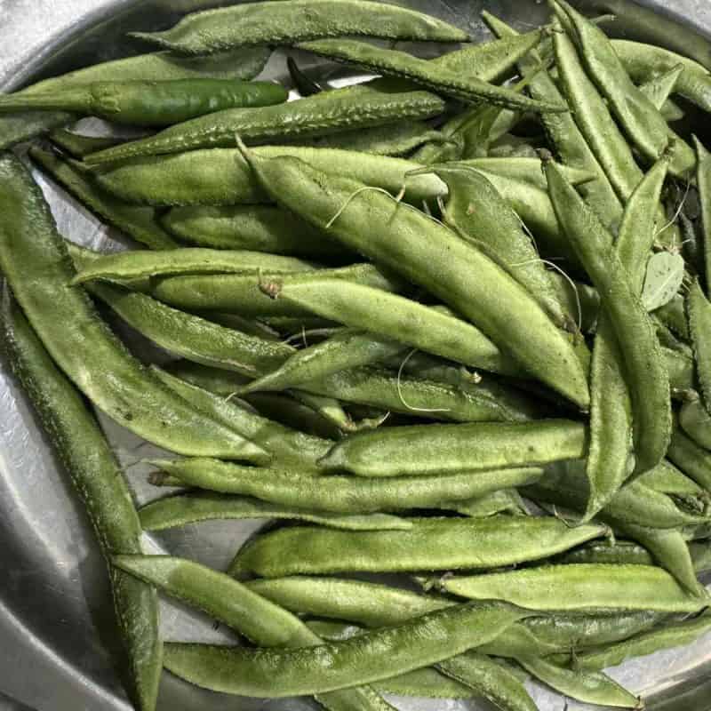 Sem ki sabji | broad beans potato curry recipe - EasyNutritionHub