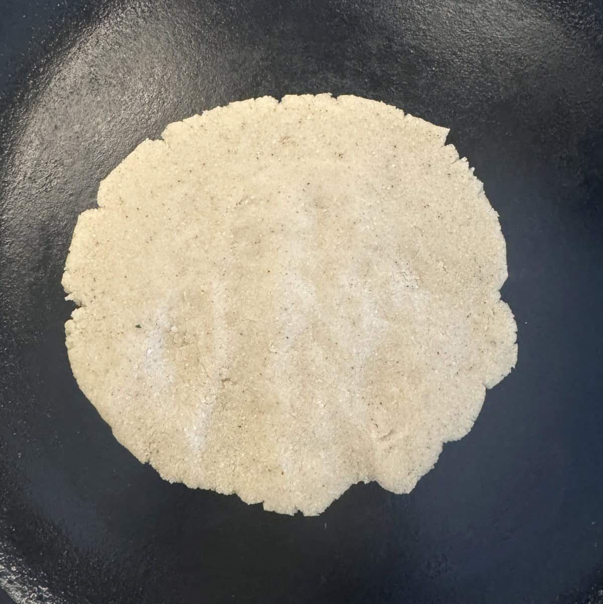 jowar roti | jolada roti | gluten-free flatbread - EasyNutritionHub